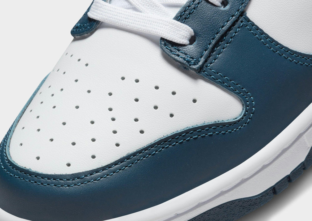 รองเท้าผู้ชาย Dunk Low – JD Sports ประเทศไทย