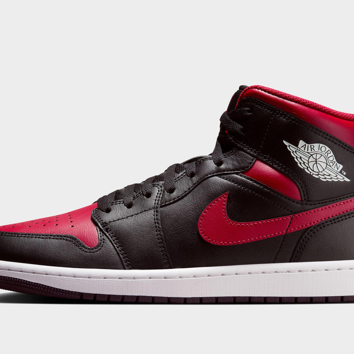 สีดำ Jordan รองเท้าผู้ชาย Air 1 Mid - JD Sports Thailand – JD Sports ...