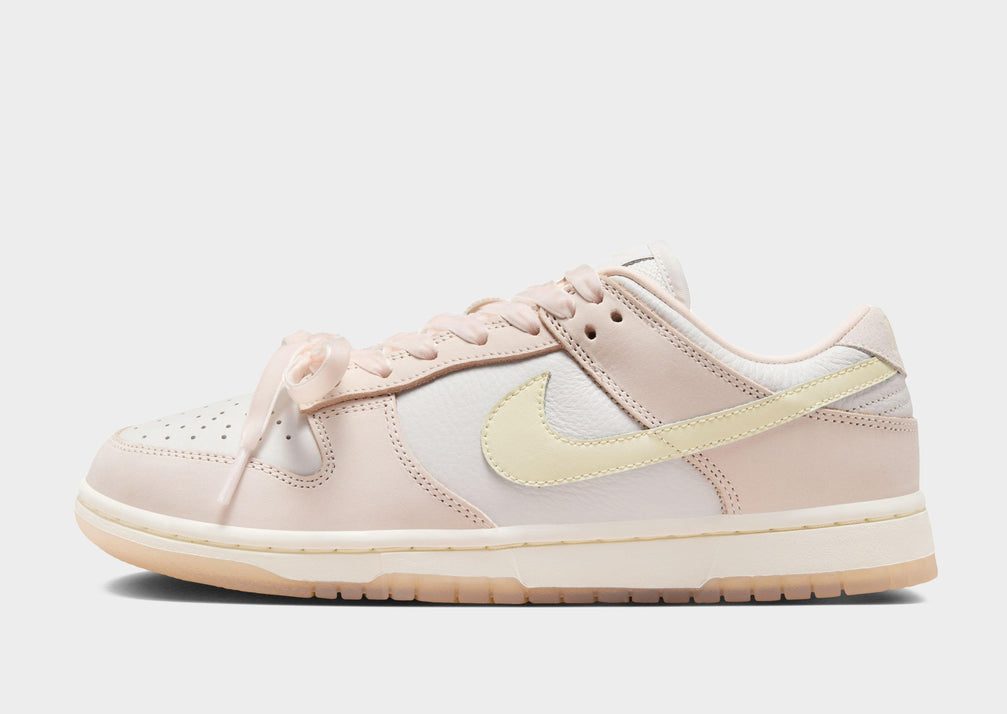 รองเท้าผู้หญิง Dunk Low Premium – JD Sports ประเทศไทย