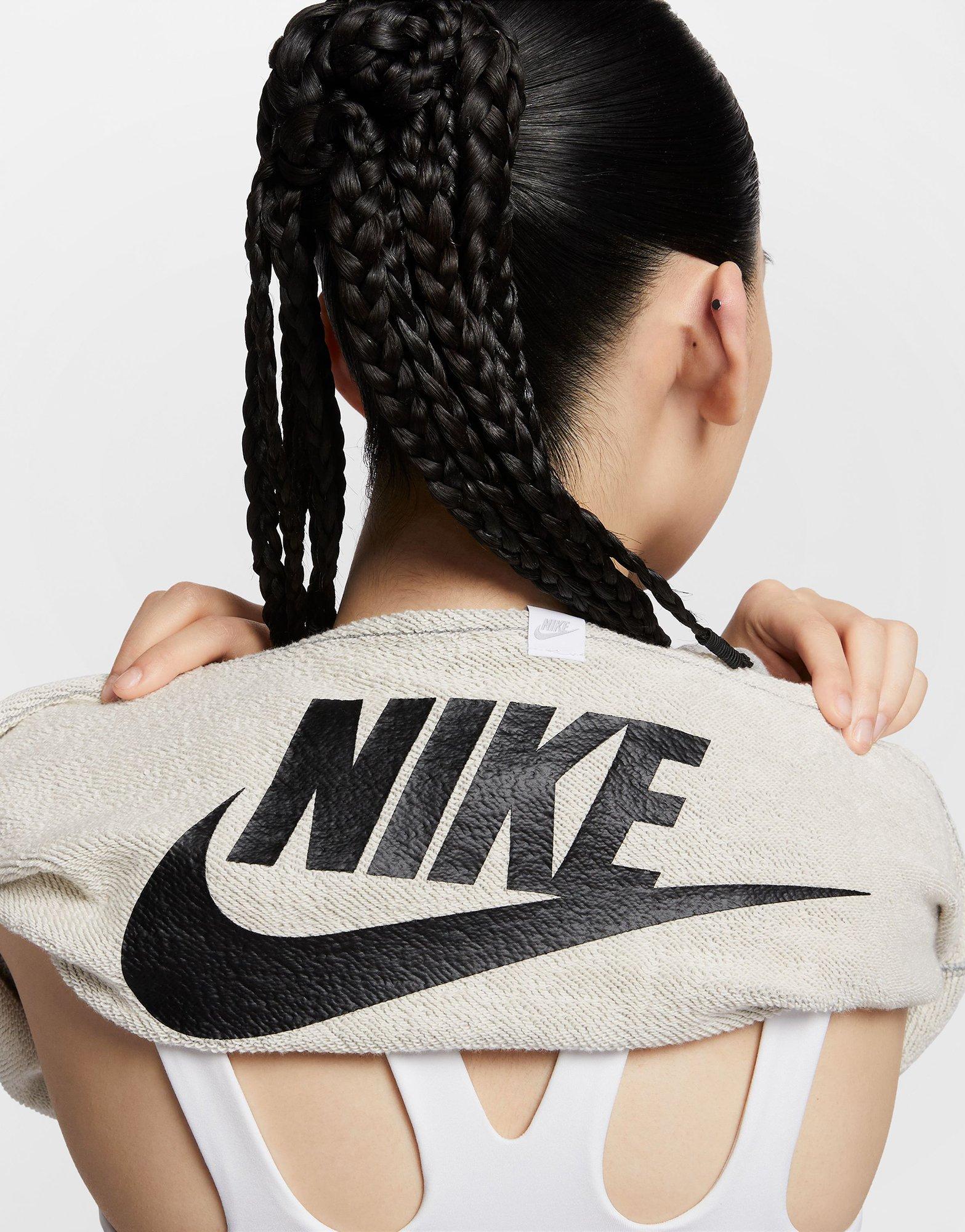 เสื้อแขนยาวผู้หญิง Oversized French Terry Shrug – JD Sports ประเทศไทย