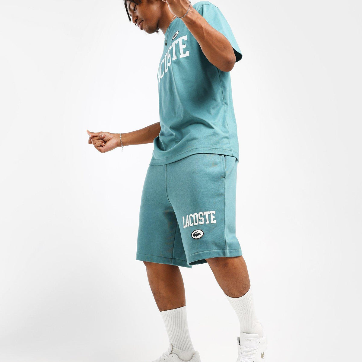 สีฟ้า Lacoste กางเกงขาสั้นผู้ชาย Signature Print - JD Sports Thailand ...