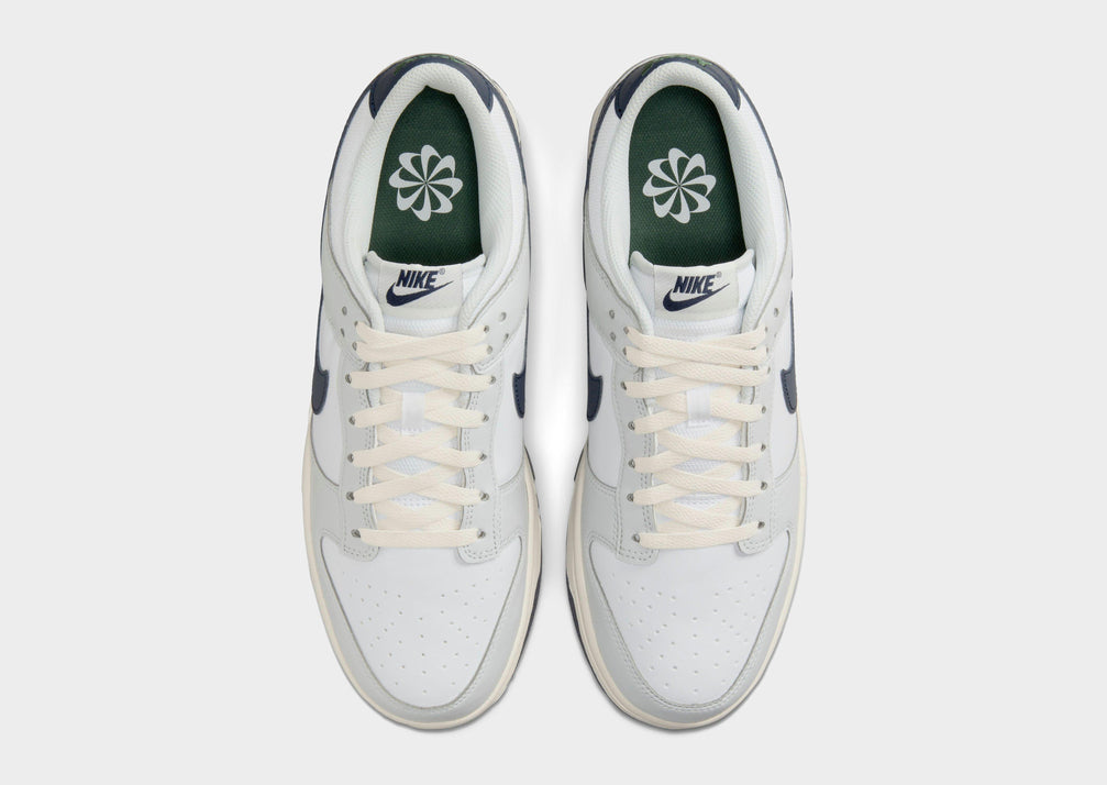 รองเท้าผู้ชาย Dunk Low – JD Sports ประเทศไทย
