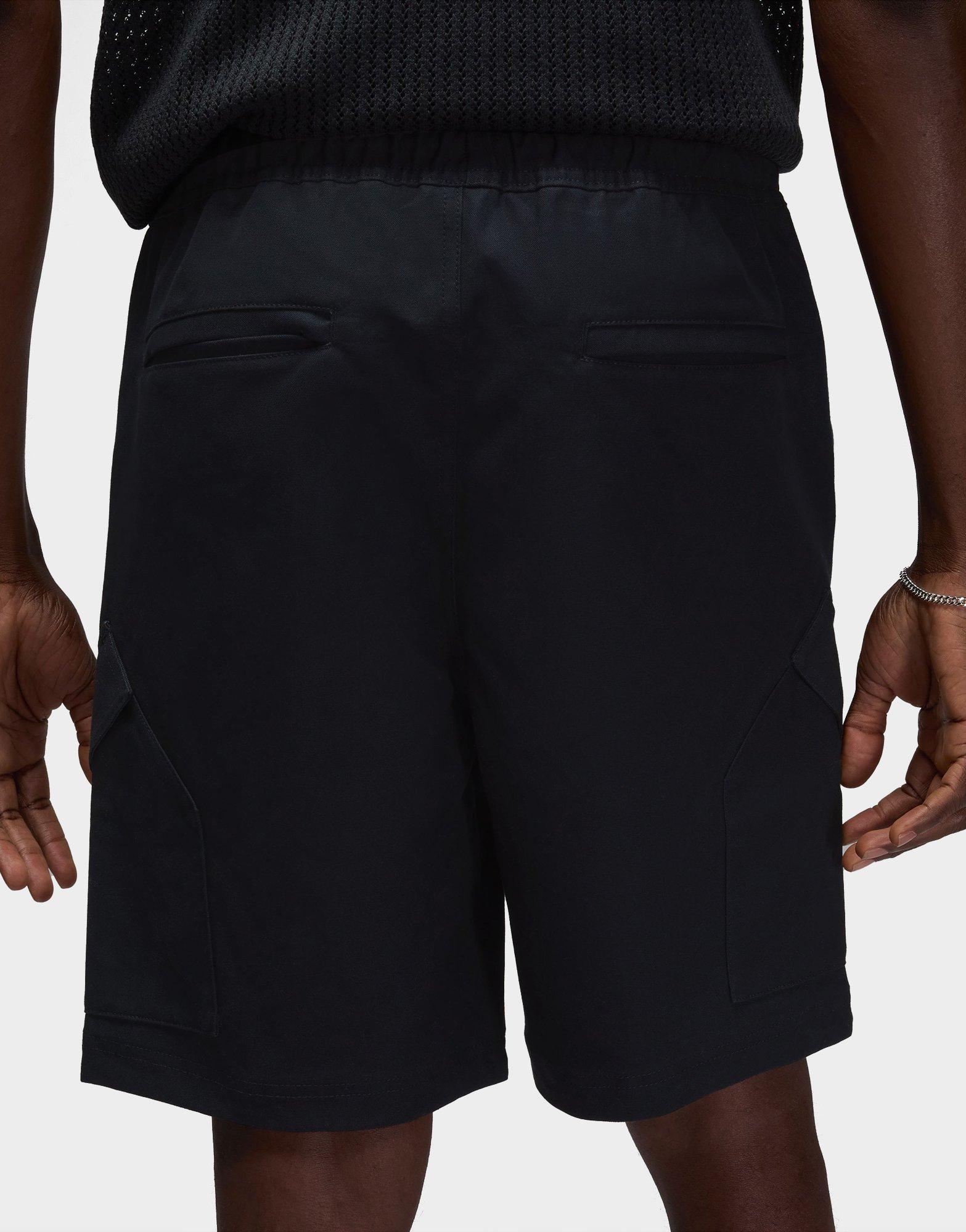 สีดำ Jordan กางเกงขาสั้นผู้ชาย Essentials Statement Chicago - JD Sports ...