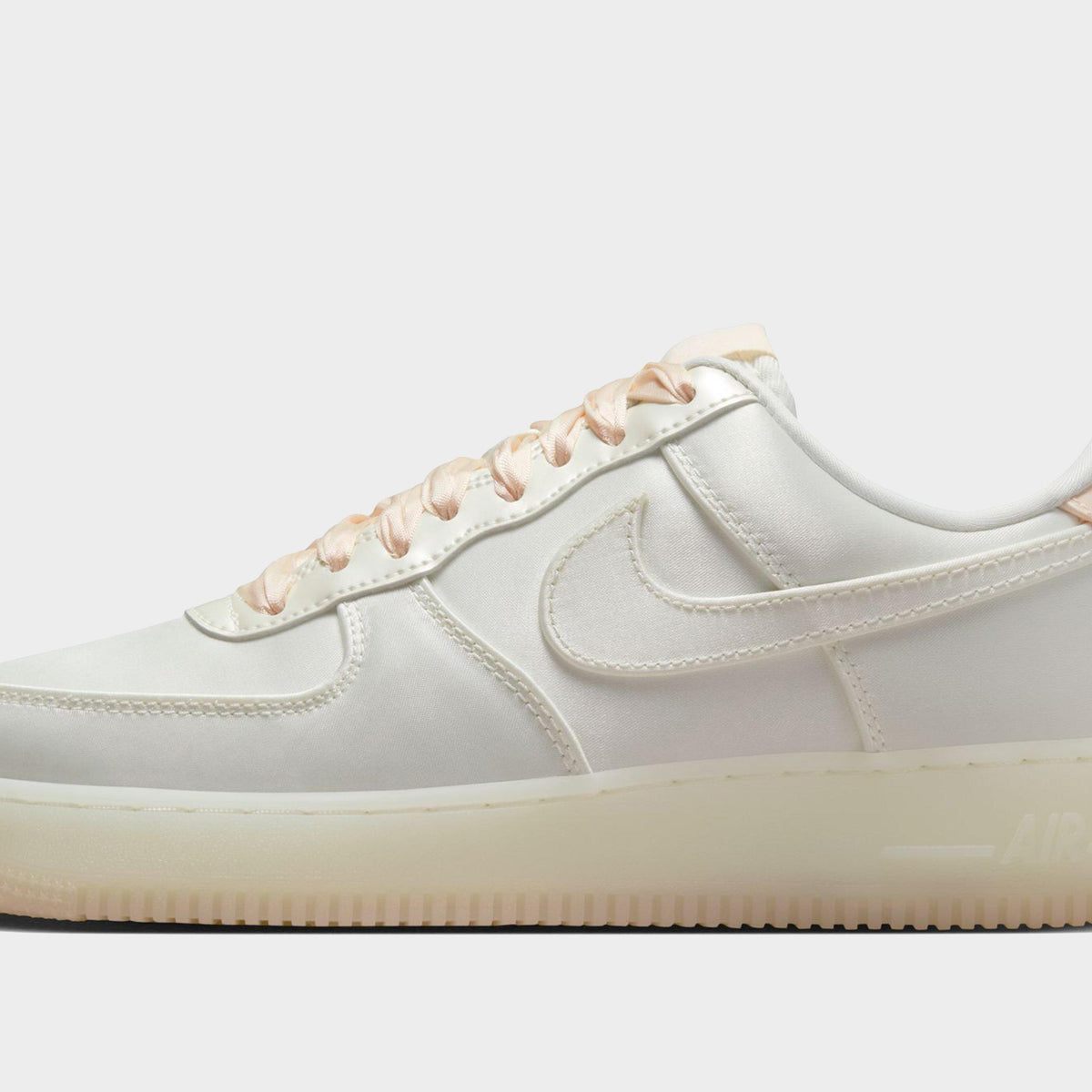 สีขาว Nike W AF1 07 LV8 XWFW - JD Sports Thailand – JD Sports ประเทศไทย