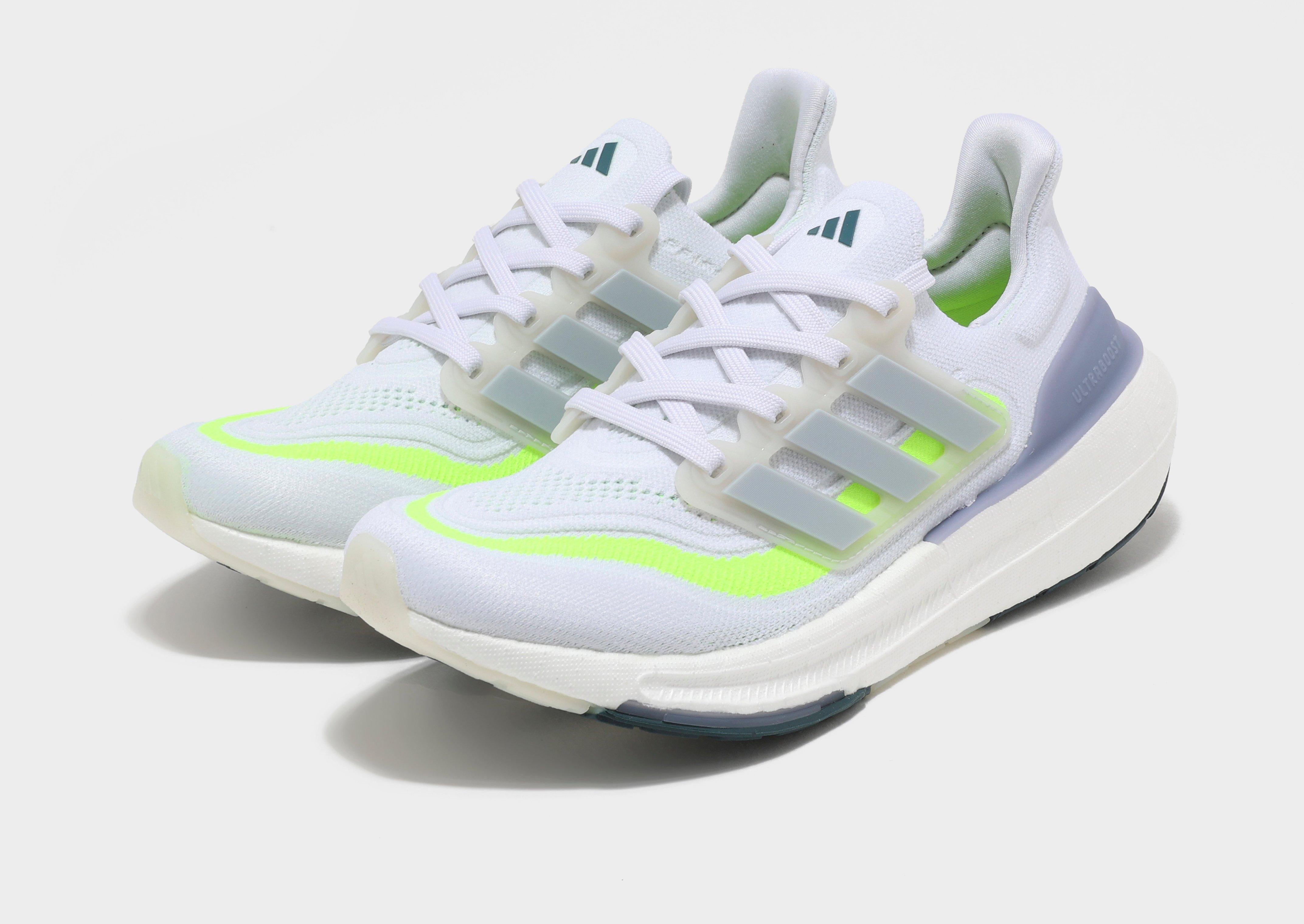 รองเท้าผู้หญิง Ultraboost Light – JD Sports ประเทศไทย