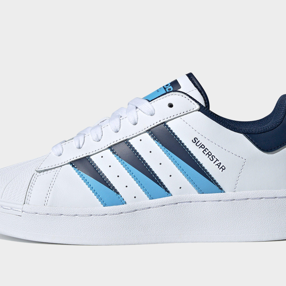สีขาว adidas รองเท้าผู้ชาย Superstar XLG - JD Sports Thailand – JD ...