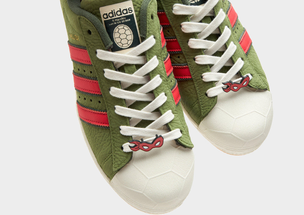 สีเขียว adidas รองเท้าผู้ชาย TMNT Shell-Toe Superstar - JD Sports ...