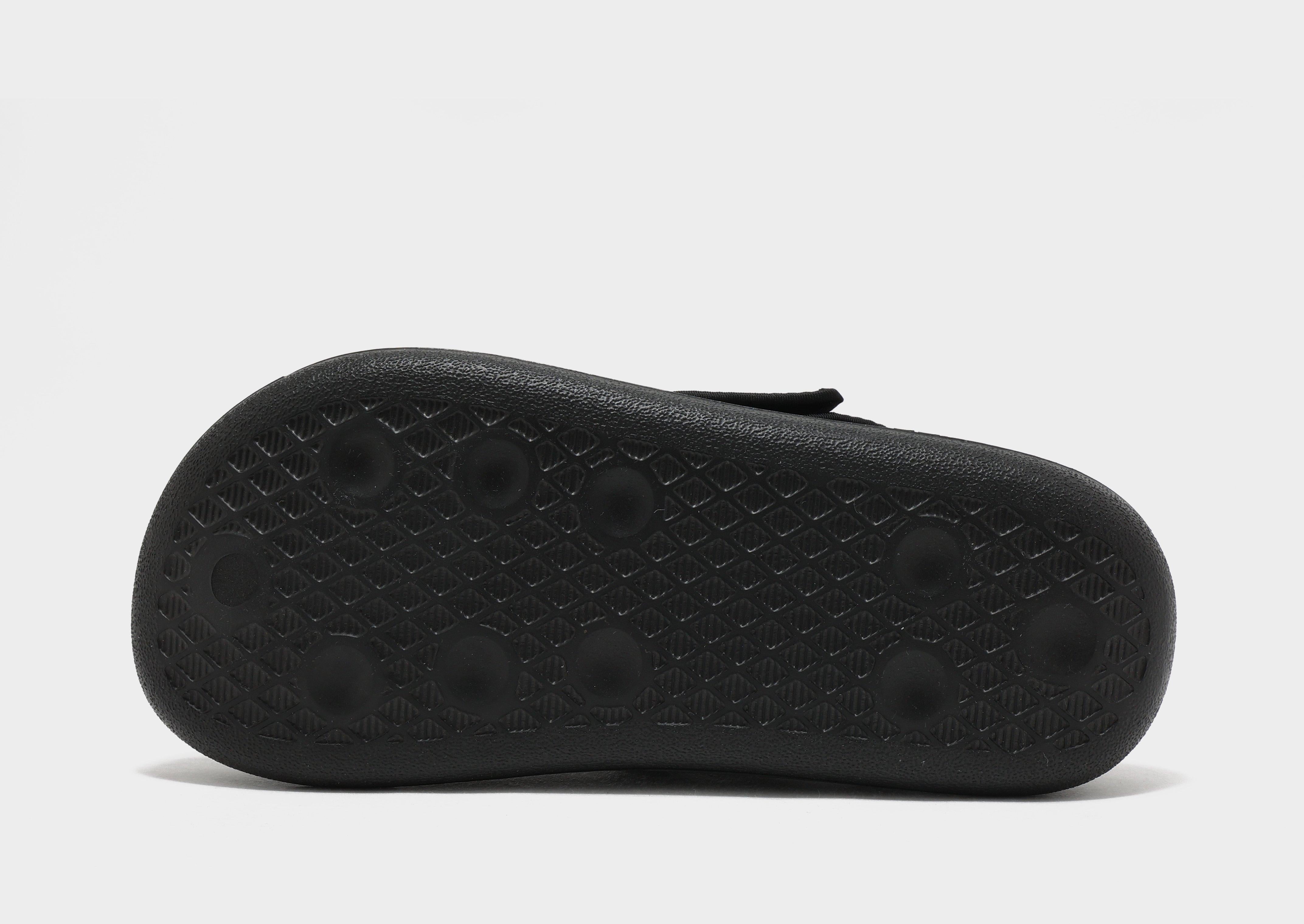 รองเท้าแตะเด็กโต Adifom Adilette – JD Sports ประเทศไทย