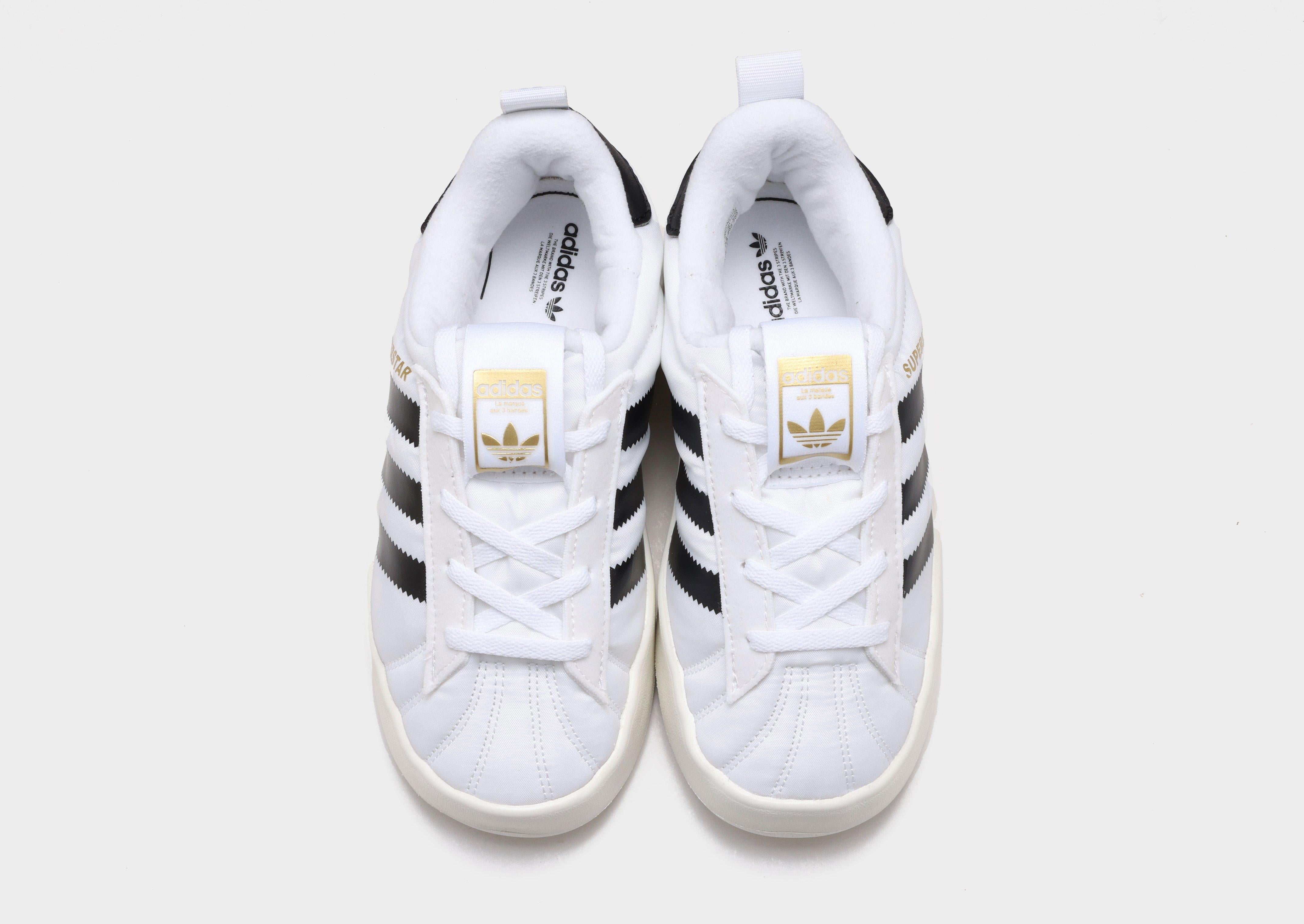 รองเท้าเด็กเล็ก Superstar Home Icons – JD Sports ประเทศไทย