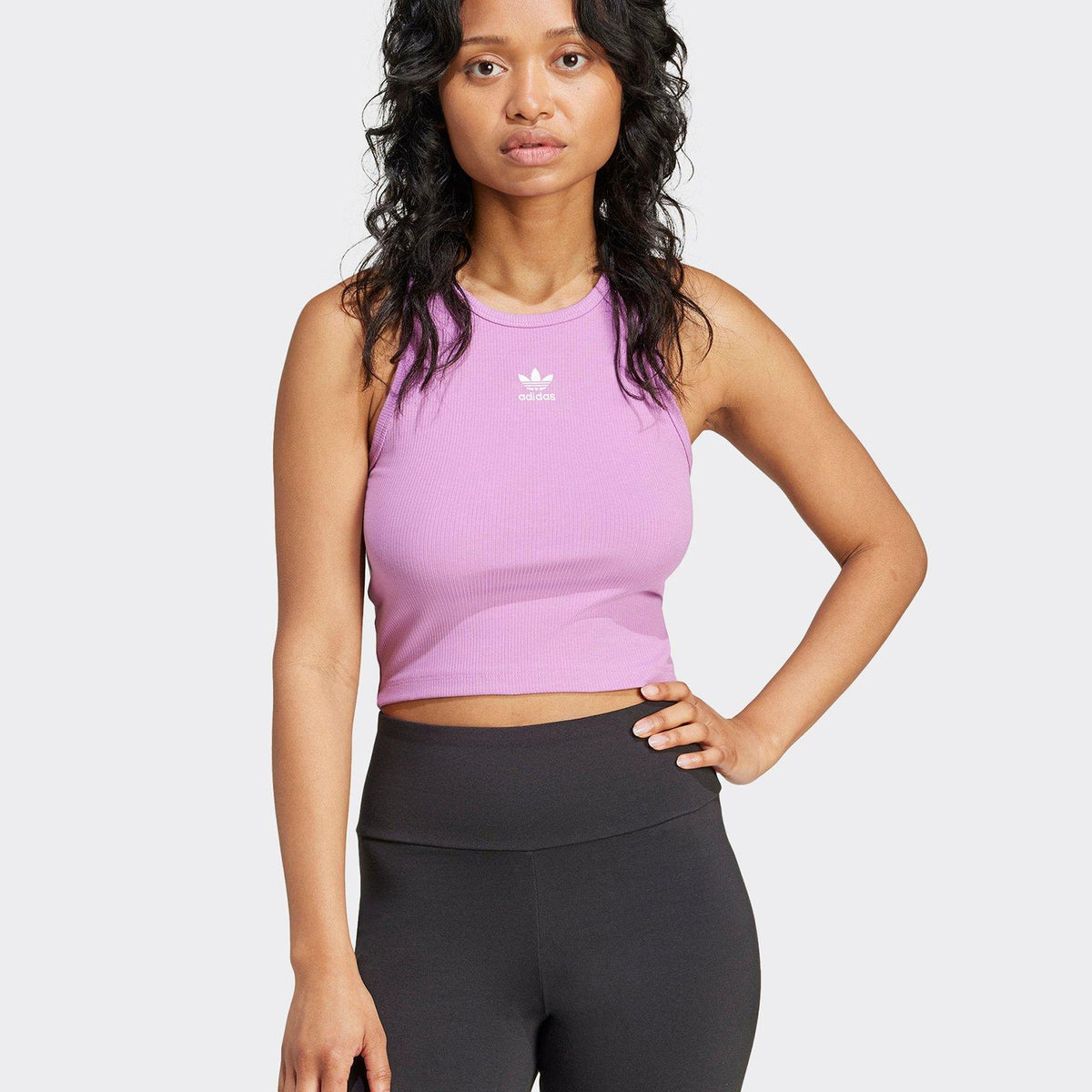 สีม่วง adidas เสื้อกล้ามผู้หญิง Essentials - JD Sports Thailand – JD ...