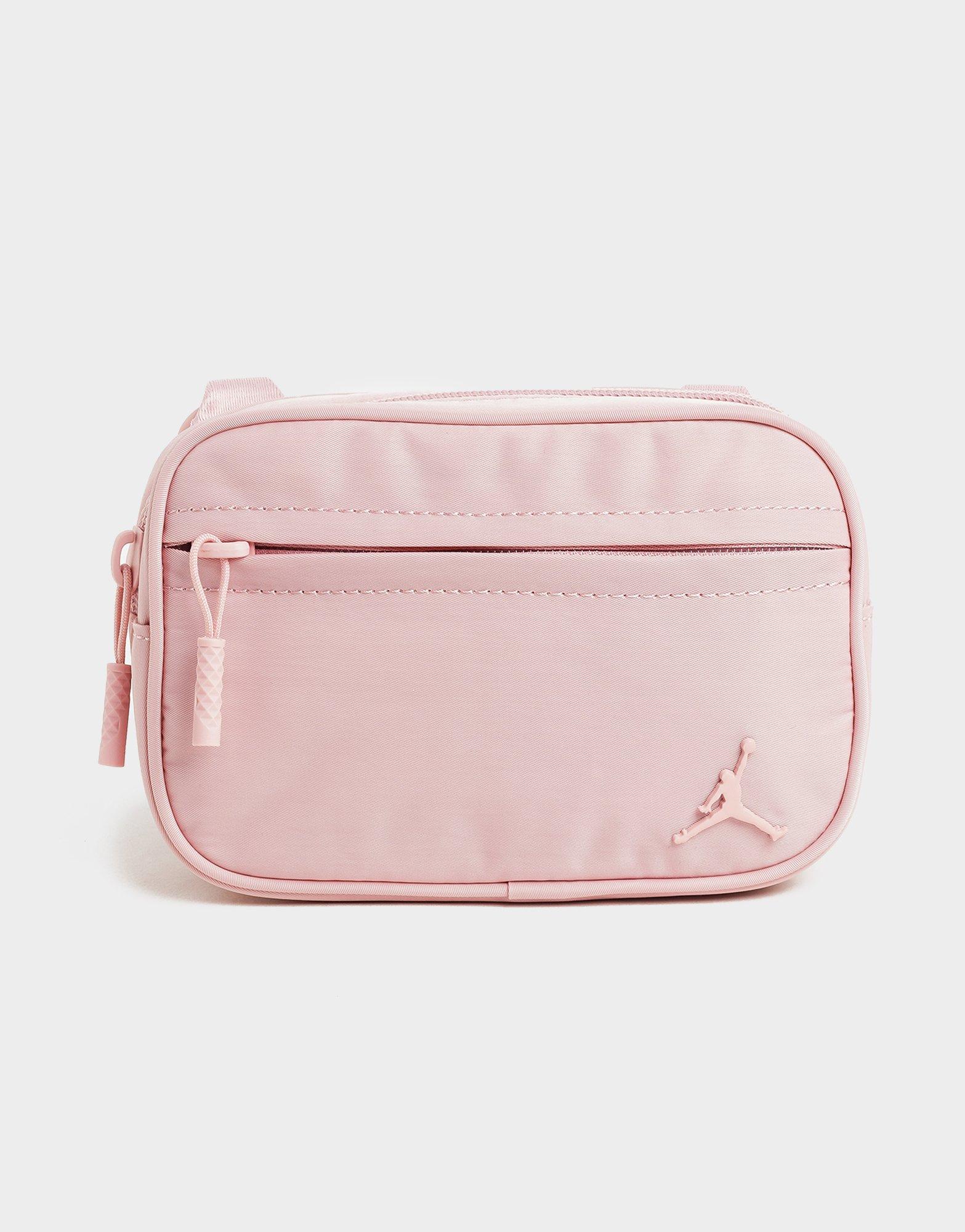 สีชมพู Nike กระเป๋า Alpha Camera (1L) - JD Sports Thailand – JD Sports ...